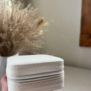 Accessories | Elegant Cream Jewelry Box With Mirror New | Poshmark